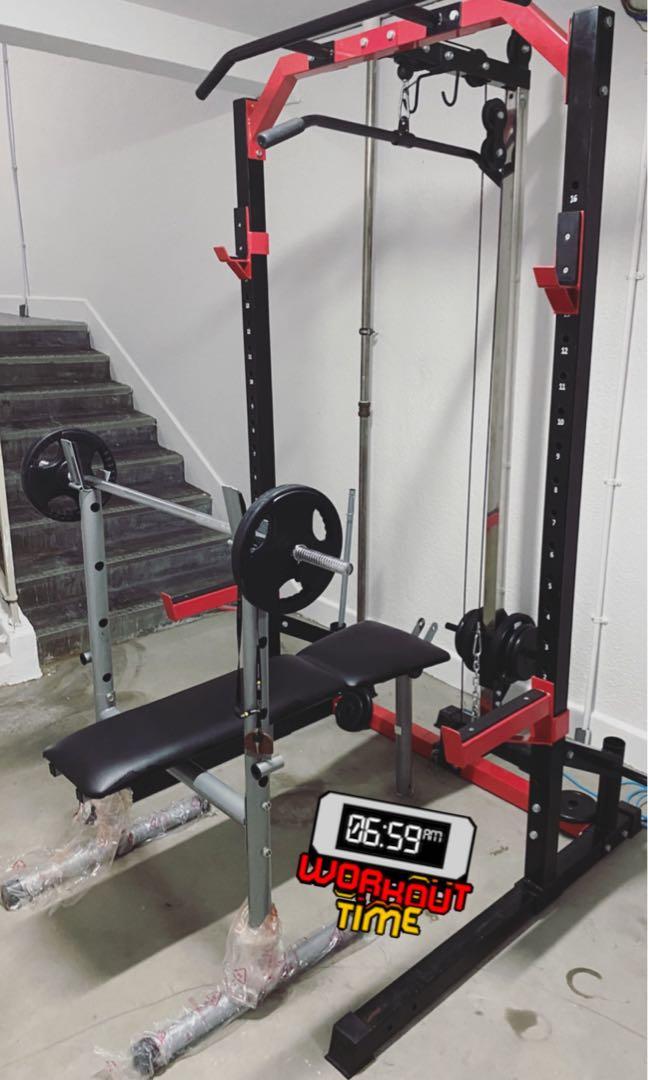 Full Squat Rack with pulley system and lats bar attachment, Sports ...