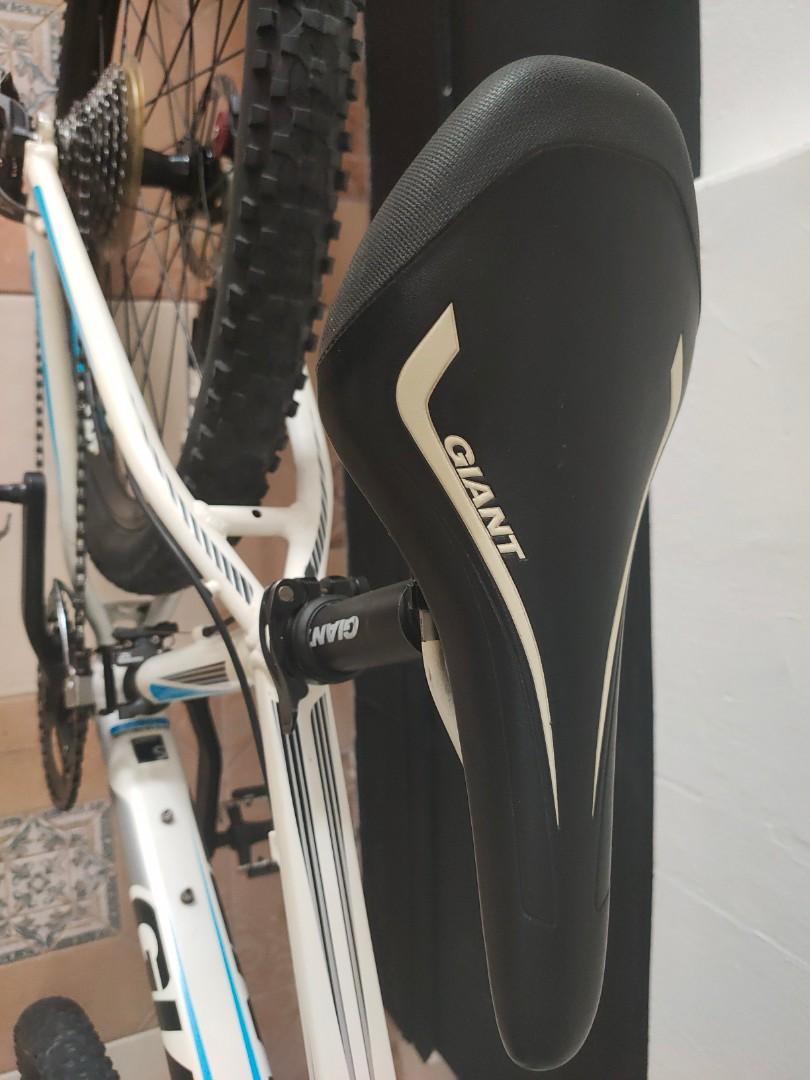 Giant Talon 770, Sports Equipment, Bicycles & Parts, Bicycles on Carousell