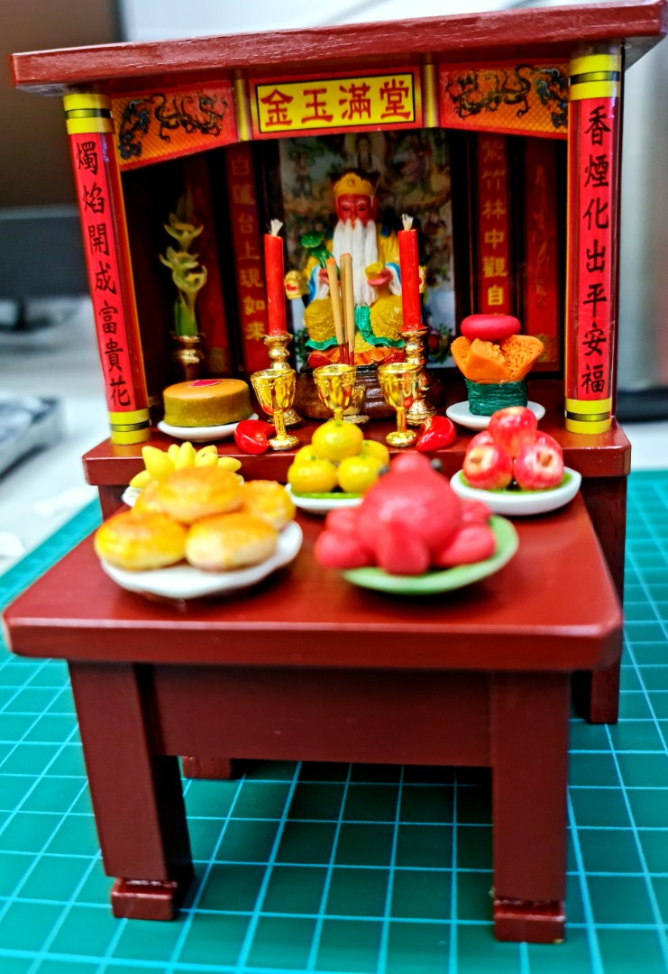 Miniature altar table, Hobbies & Toys, Memorabilia & Collectibles ...