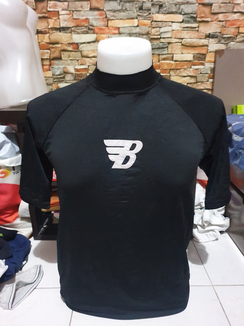 Rash Guard, Men's Fashion, Tops & Sets, Tshirts & Polo Shirts on Carousell