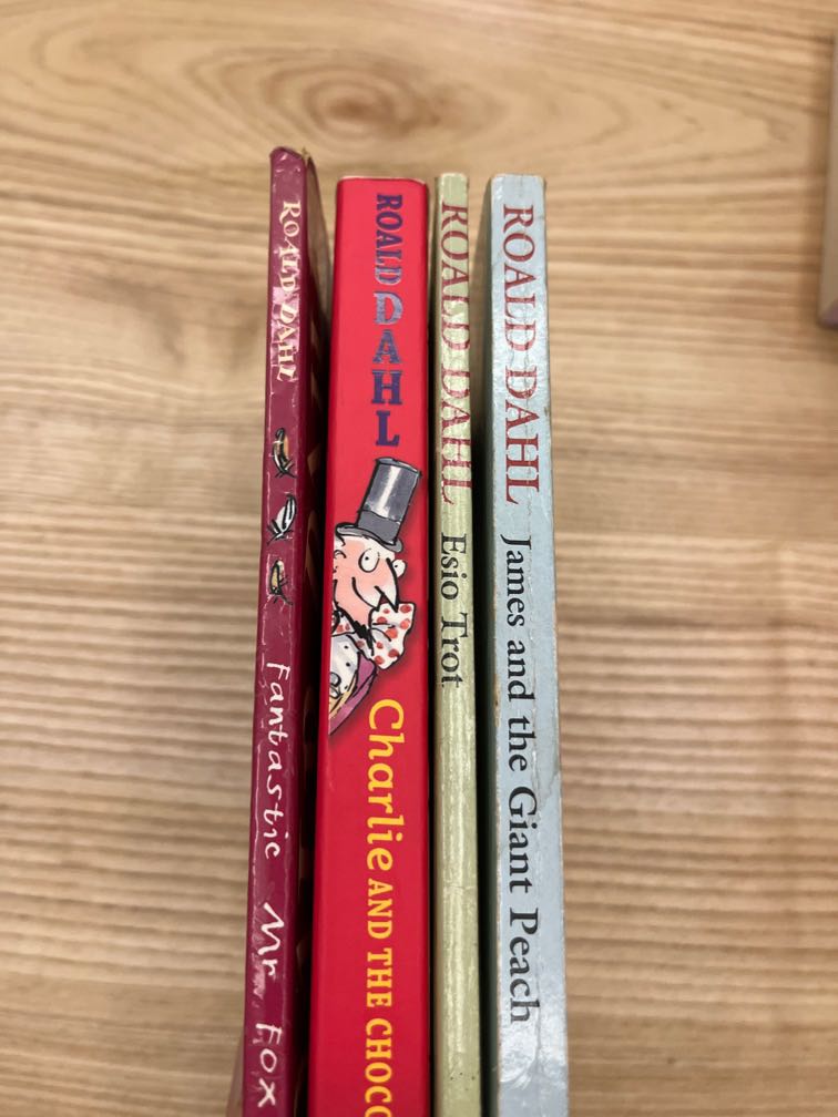 Roald Dahl Bundle, Hobbies & Toys, Books & Magazines, Children's Books ...