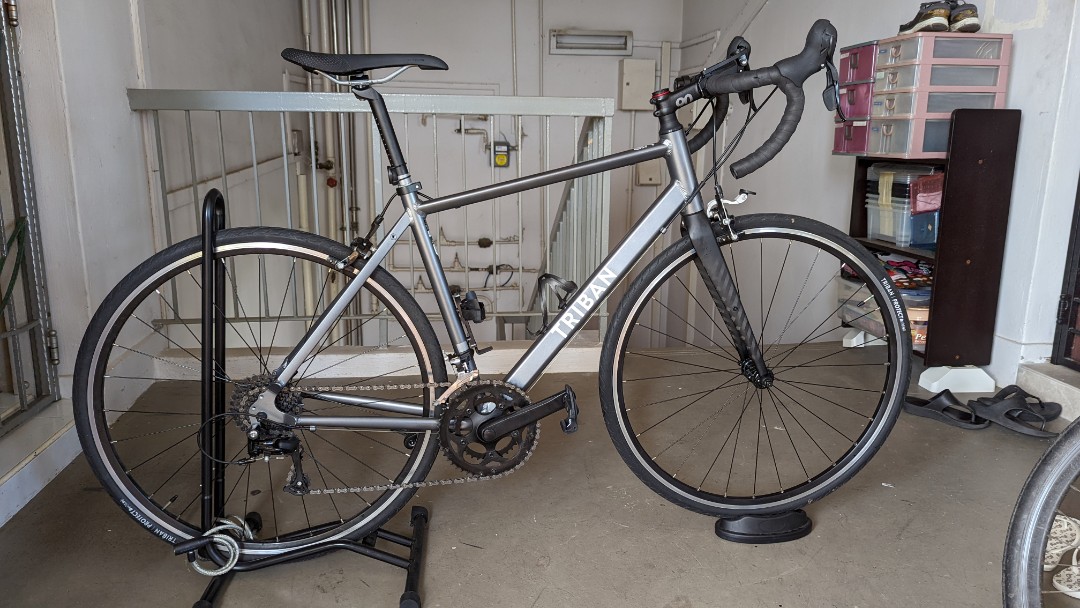 Triban RC120, Sports Equipment, Bicycles & Parts, Bicycles on Carousell