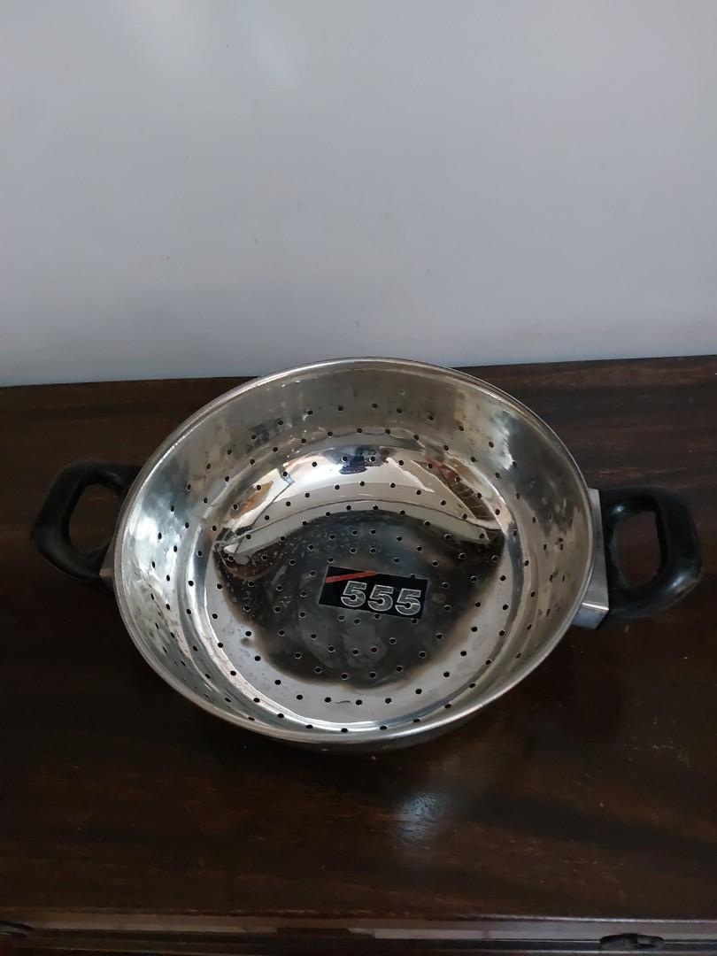 555 stainless colander 9" with bakelite handle, Furniture & Home Living ...