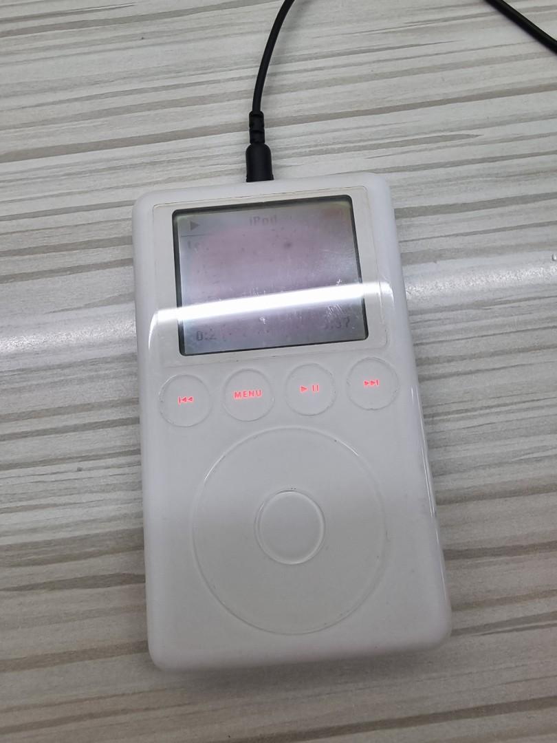 Apple Ipod Classic 3rd Gen with display issue, Audio, Portable Music Players on Carousell