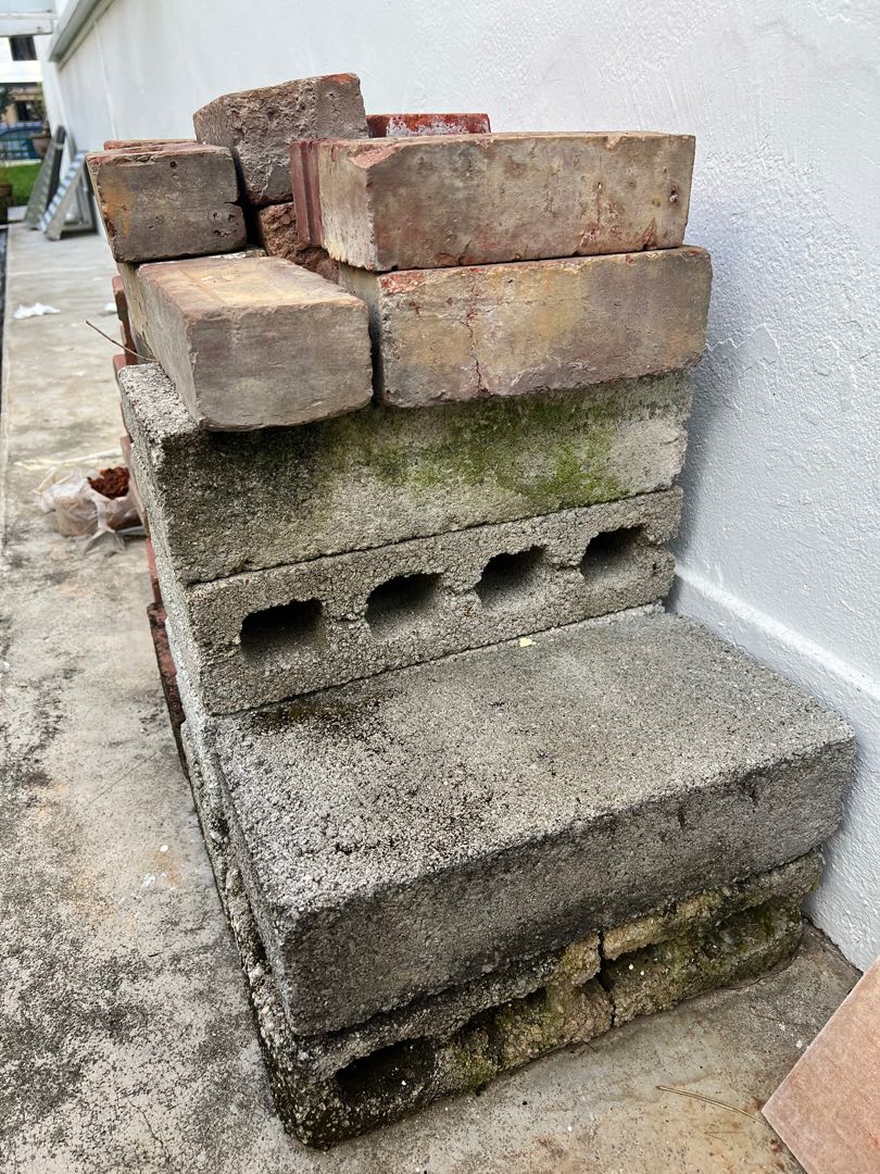 Bricks for pot, Furniture & Home Living, Gardening, Pots & Planters on ...