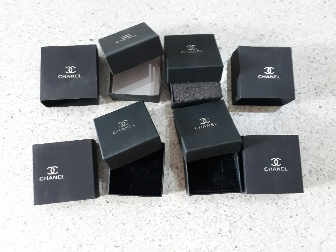 Chanel accessory ring earrings jewelry box, Women's Fashion, Watches ...