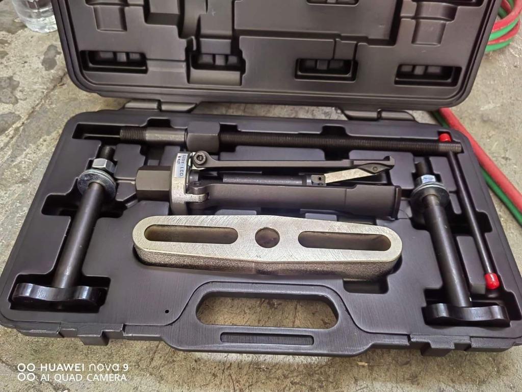 Cylinder Liner Extractor, Commercial & Industrial, Industrial Equipment ...