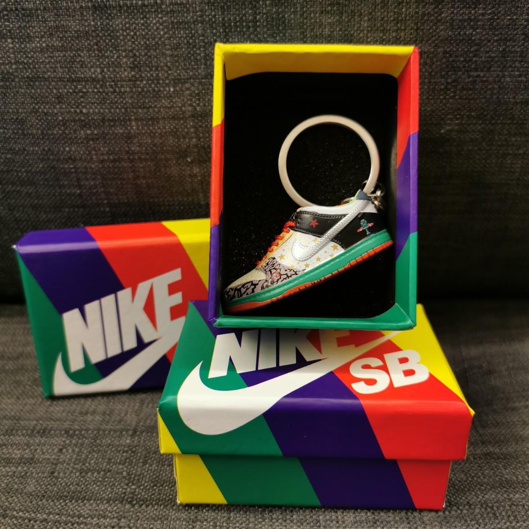 Nike Keychains in Shoe Box, Hobbies & Toys, Memorabilia & Collectibles ...