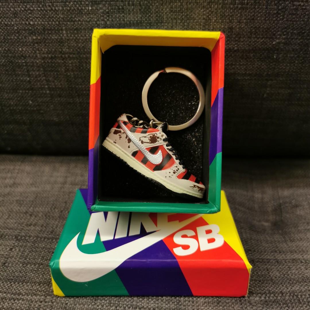Nike Keychains in Shoe Box, Hobbies & Toys, Memorabilia & Collectibles ...