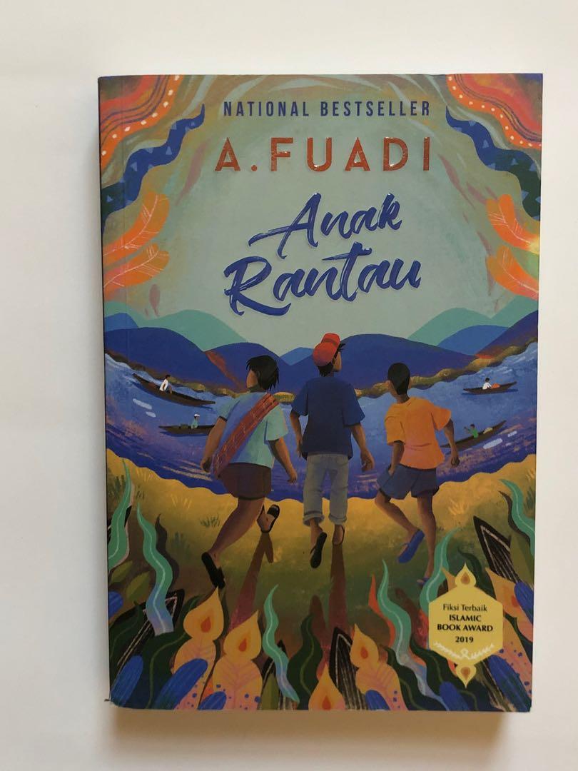 novel anak rantau, Buku & Alat Tulis, Buku di Carousell