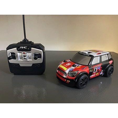 RC Remote Control Drift Racing Car toy 12 km/hr. Mini Cooper Model RTR ...