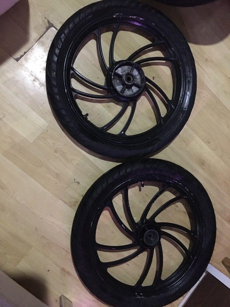 RxZ rim with tyres, Motorcycles, Motorcycle Accessories on Carousell