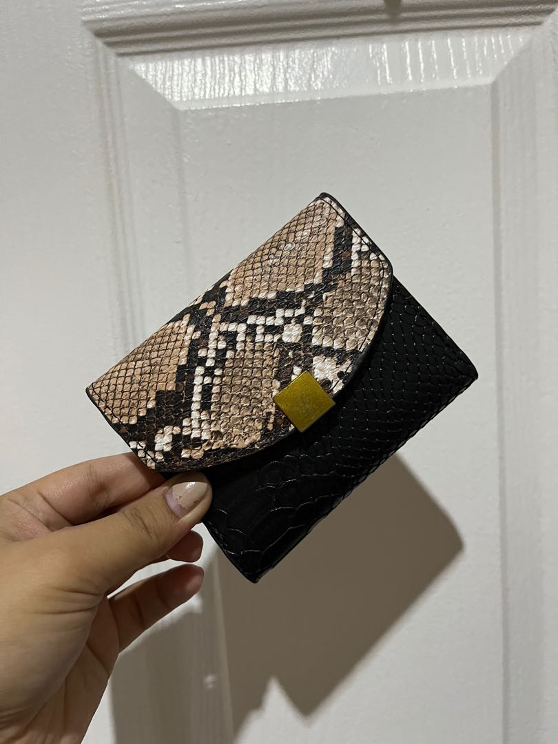 shien, Women's Fashion, Bags & Wallets, Wallets & Card holders on Carousell