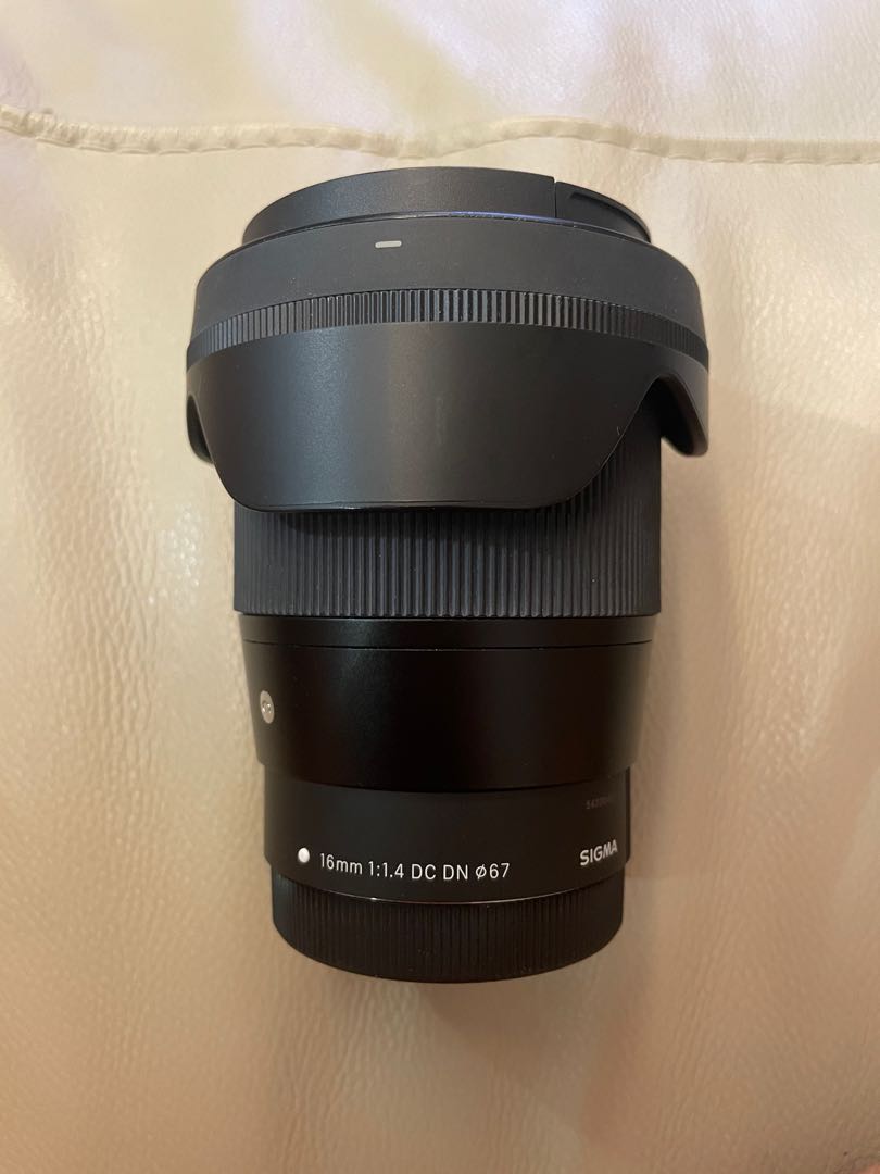 Sigma 16mm f1.4 (Canon EFM), Photography, Lens & Kits on Carousell