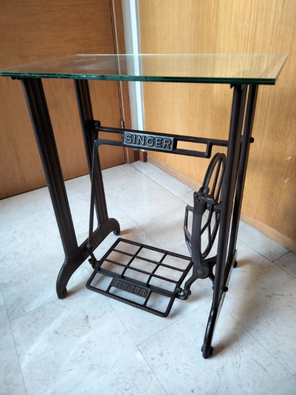SINGER Sewing Machine frame, Furniture & Home Living, Furniture ...