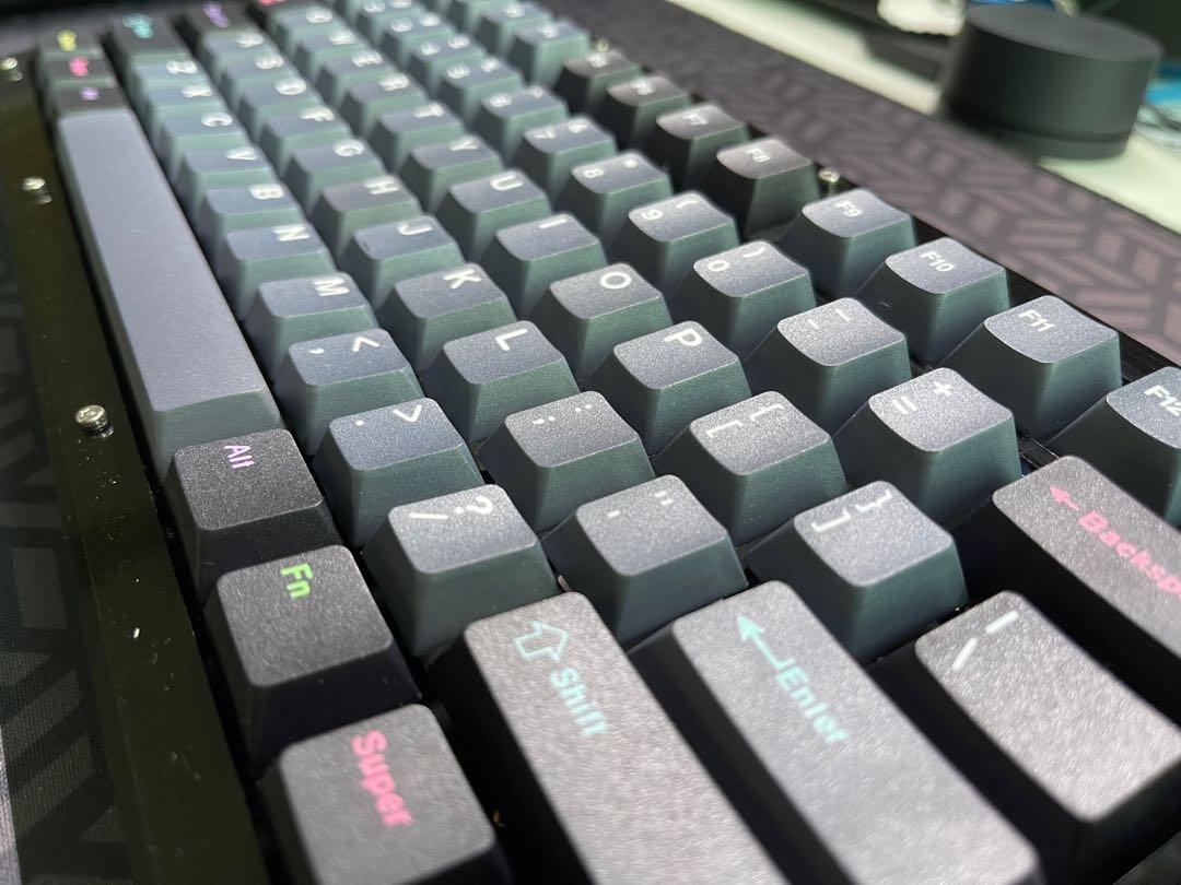 Stacked Acrylic TKL Keyboard Kit, 電腦＆科技, 電腦周邊及配件, 電腦鍵盤及相關產品 - Carousell