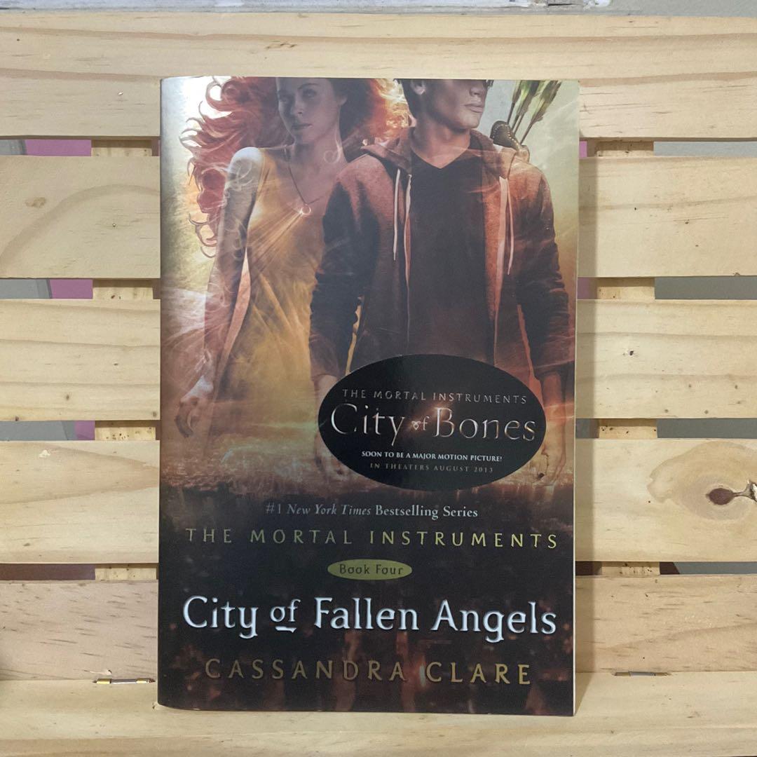 The Mortal Instrument Set, Hobbies & Toys, Books & Magazines, Fiction ...