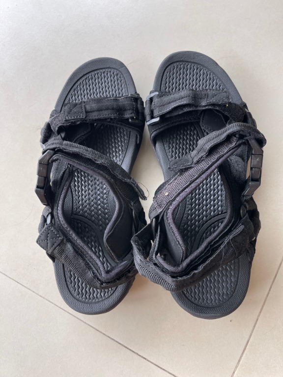 Alien Army Sandals, Men's Fashion, Footwear, Flipflops and Slides on ...