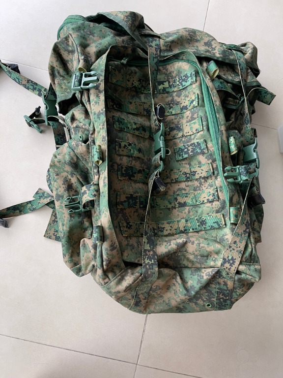 SAF Pixelated Big Army Backpack, Sports Equipment, Hiking & Camping on ...