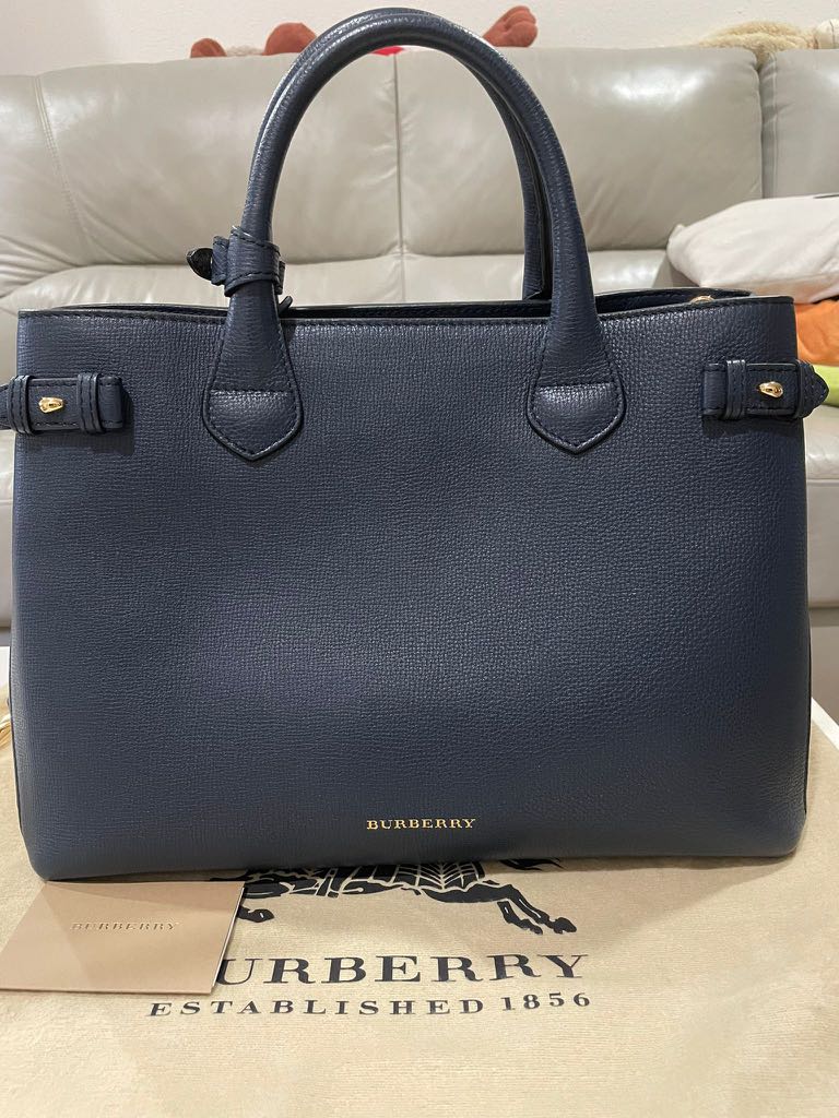 Burberry Banner Bag (Medium), Luxury, Bags & Wallets on Carousell