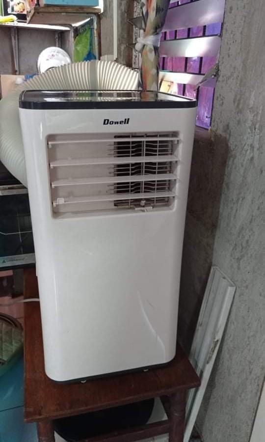 Dowell poratable aircon 1.0hp, TV & Home Appliances, Air Conditioning ...