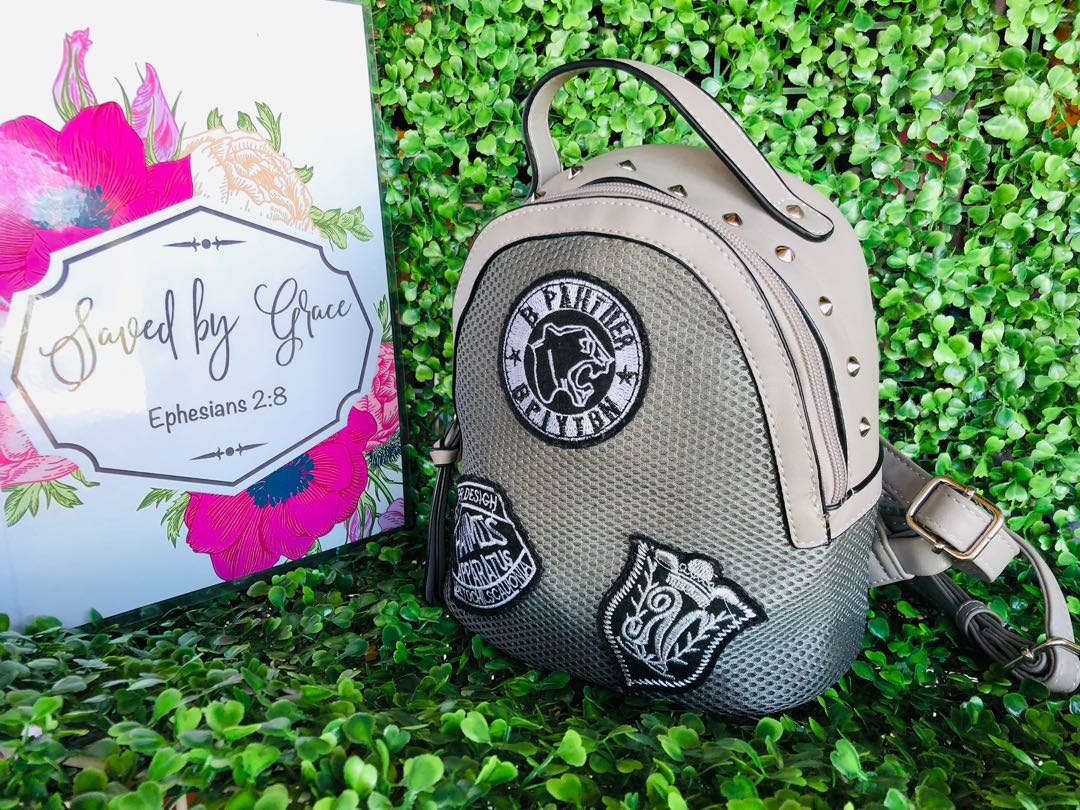 DUSTO backpack, Women's Fashion, Bags & Wallets, Backpacks on Carousell