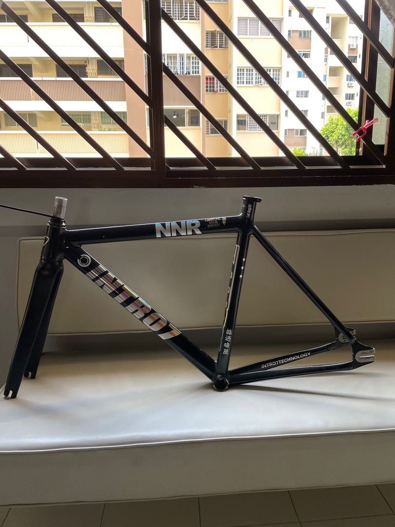 Intro 7 frameset, Sports Equipment, Bicycles & Parts, Bicycles on Carousell