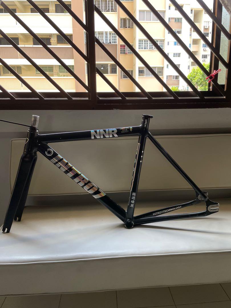 Intro 7 frameset, Sports Equipment, Bicycles & Parts, Bicycles on Carousell
