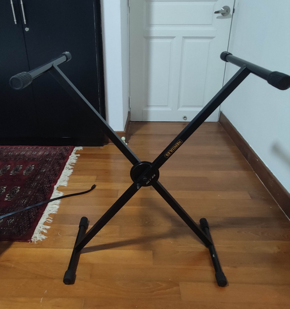 Keyboard Stand Hercules, Hobbies & Toys, Music & Media, Music ...