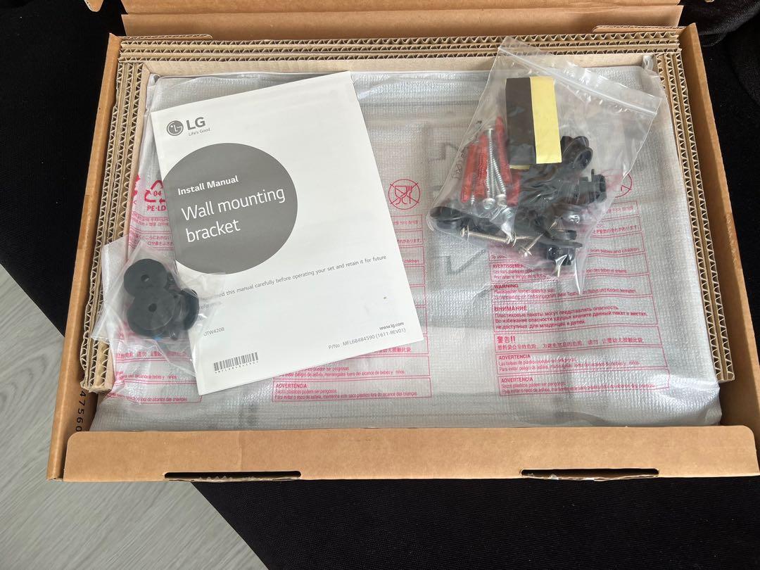 LG 55/65 TV Slim Wall Mount (OTW420B), Computers & Tech, Parts ...