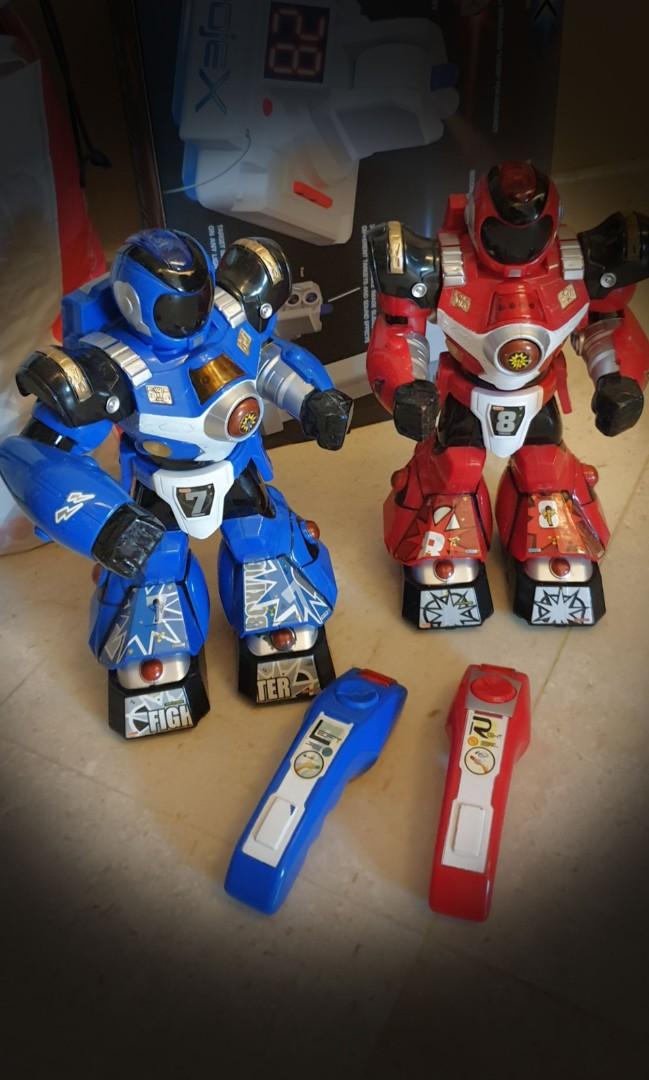 Punching robots, Hobbies & Toys, Toys & Games on Carousell