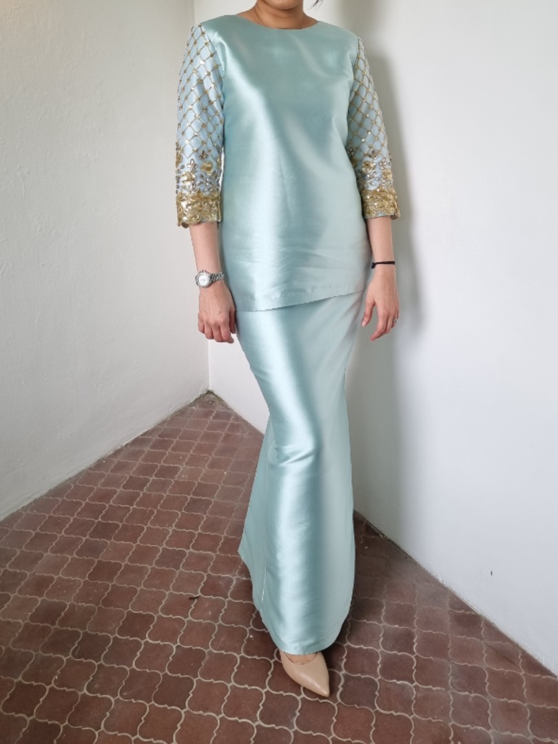 Rizman Ruzaini Baju Kurung, Women's Fashion, Muslimah Fashion, Baju ...