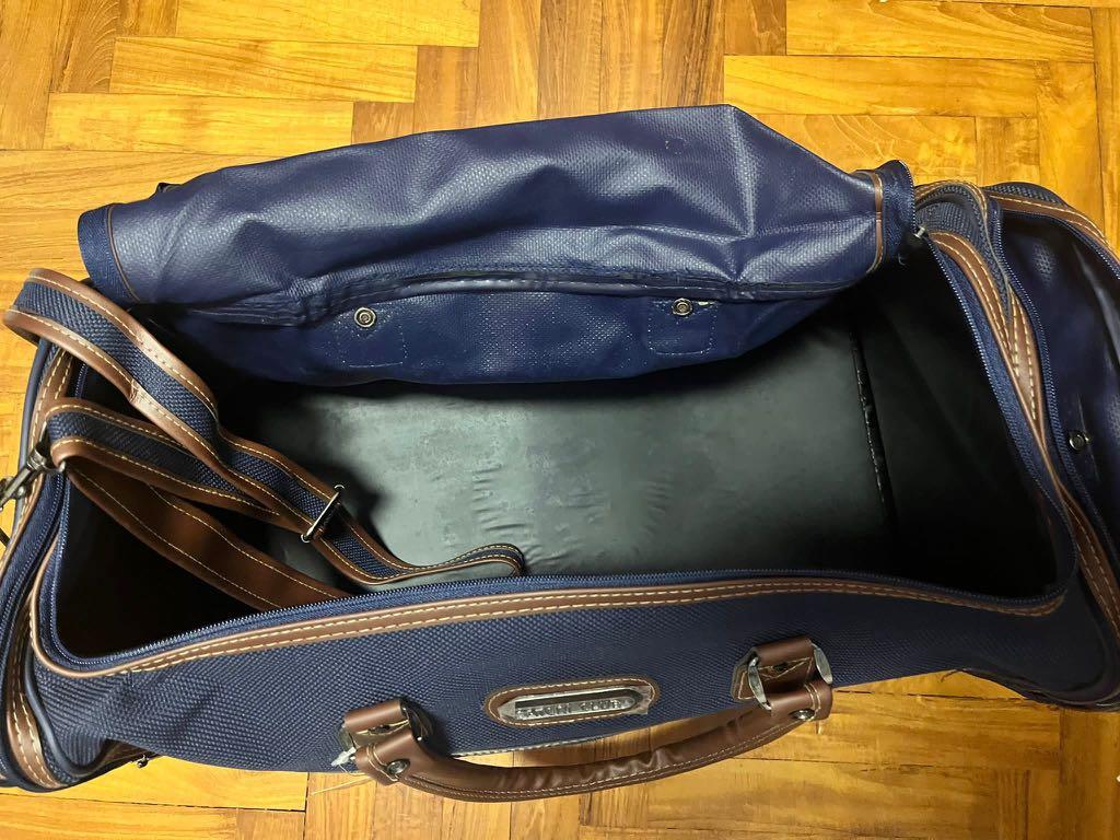 Satchi club bag, Luxury, Bags & Wallets on Carousell