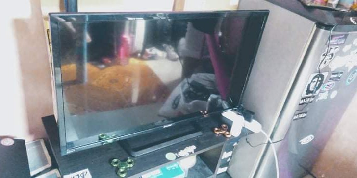 Sharp Basic TV, Furniture & Home Living, Furniture, TV Consoles on ...