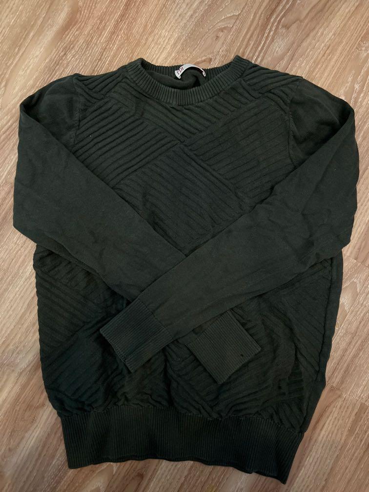 Sweater Padini Small, Men's Fashion, Tops & Sets, Formal Shirts on ...