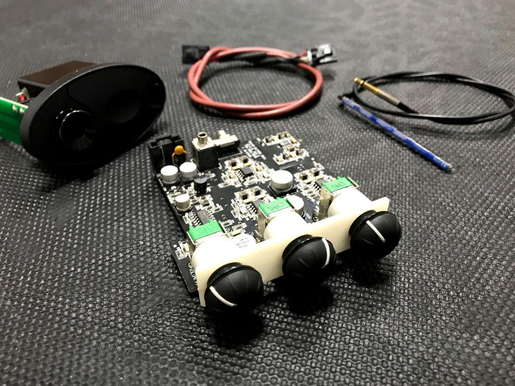 Taylor ES2 Expression System Guitar Preamp Pickup, Hobbies & Toys ...