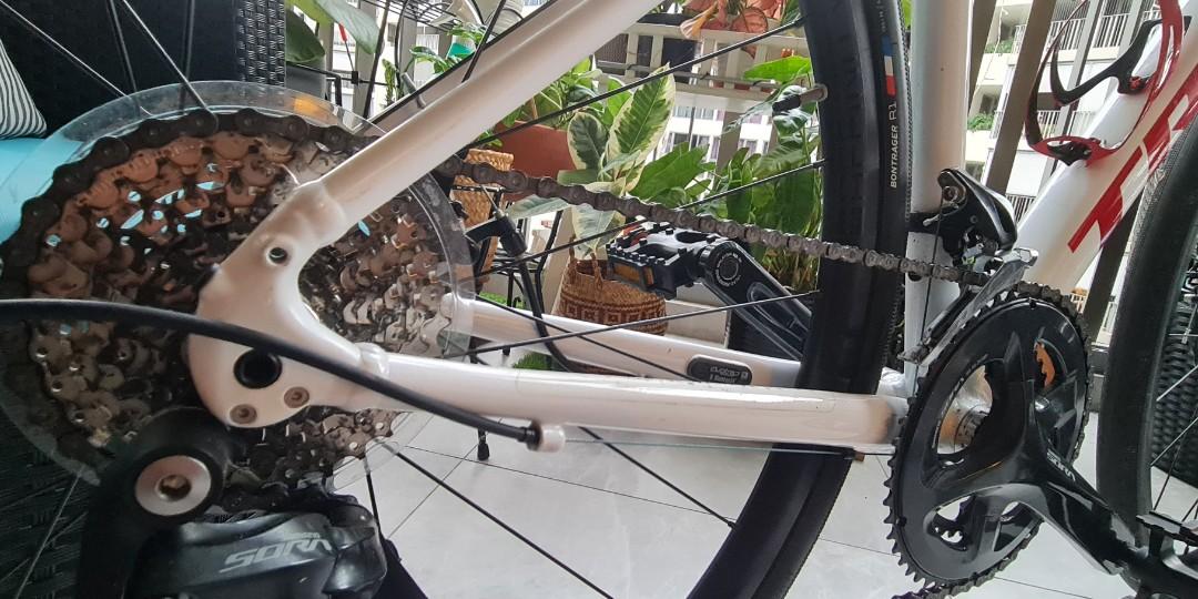 Trek Domane AL3 Size 49, Sports Equipment, Bicycles & Parts, Bicycles ...