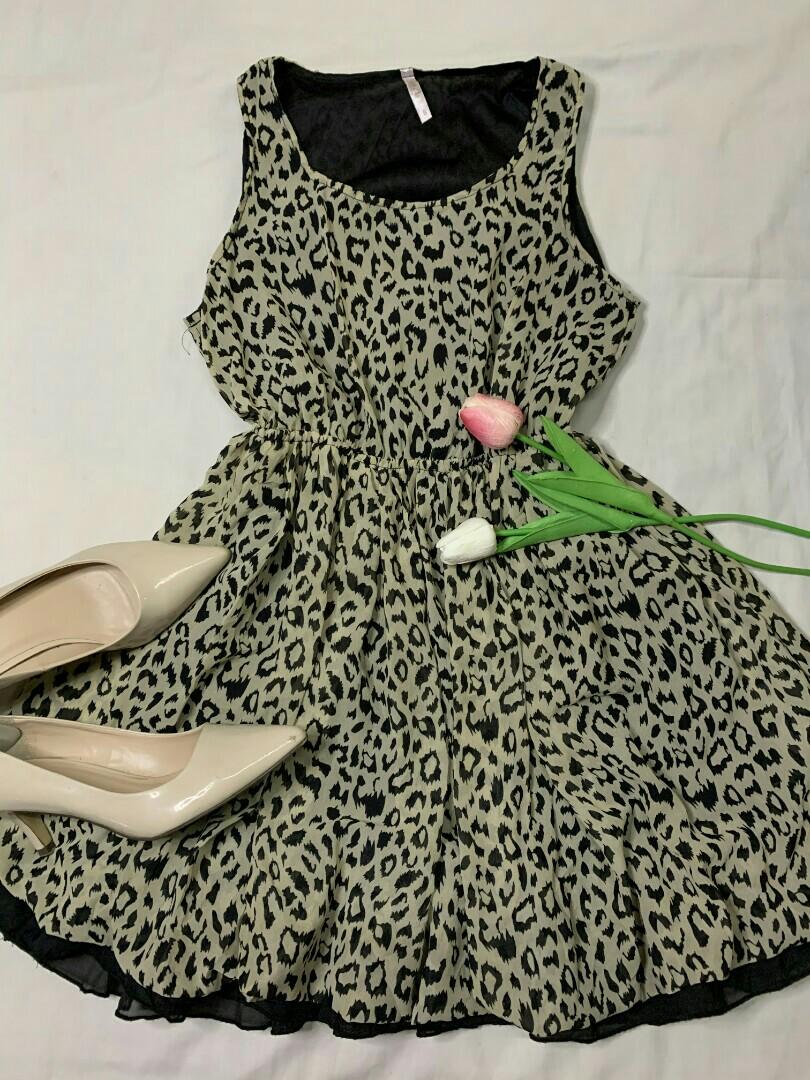 Vintage Dress with Price Tag, Women's Fashion, Dresses & Sets, Dresses ...