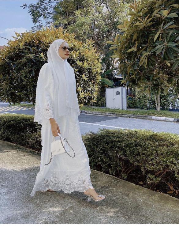 Alia Anggun Raya collection, Women's Fashion, Muslimah Fashion, Kaftans ...