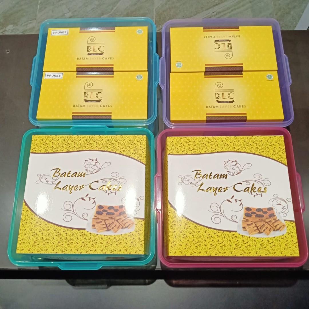 Batam Layer Cakes, Food & Drinks, Homemade Bakes on Carousell