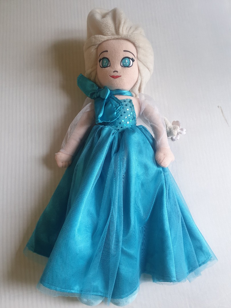 Boneka Elsa frozen, Bayi & Anak, Mainan & Baby Walker di Carousell