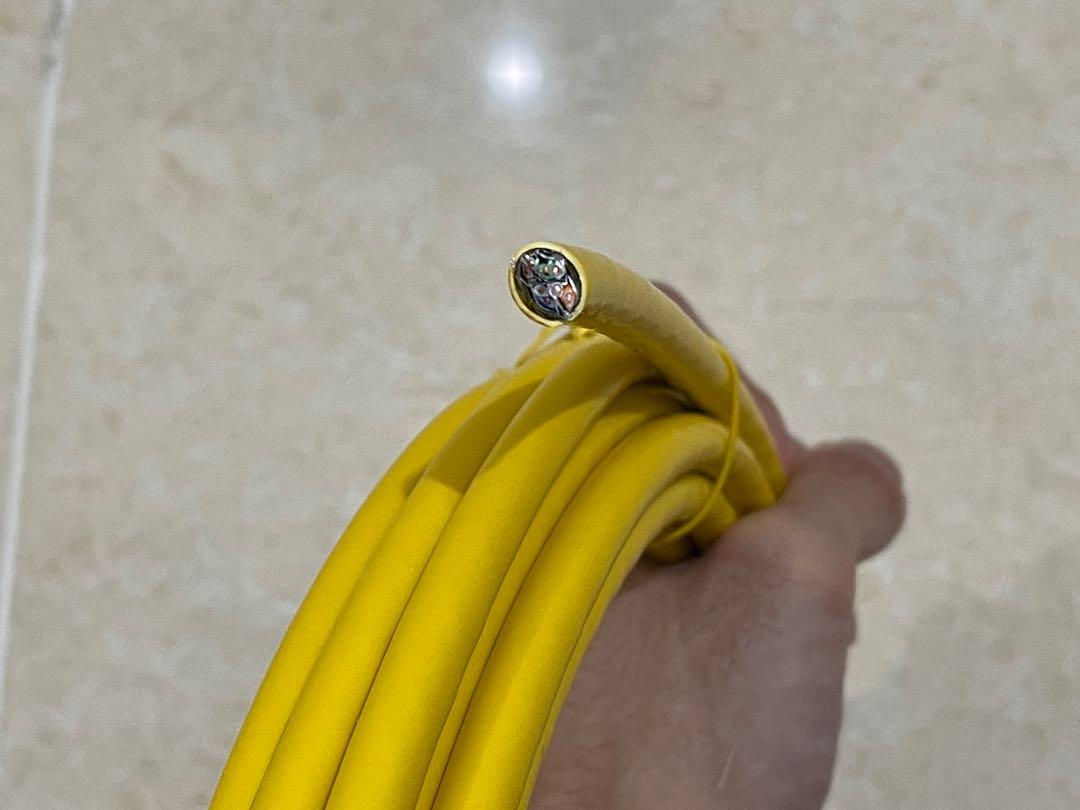 Cat8 INSTALL CABLE 22AWG, 電腦＆科技, 電腦周邊及配件, 電腦線、轉接線及轉換器 - Carousell