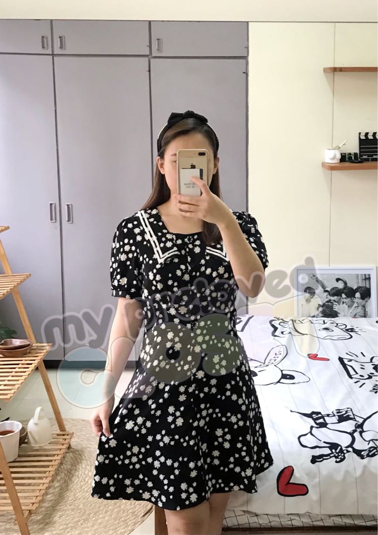 Daisy Puff Dress, Women's Fashion, Dresses & Sets, Dresses on Carousell