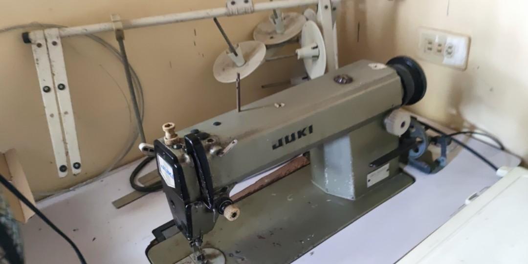 EDGING AND JUKI HIGH SPEED SEWING MACHINES (BUNDLE), Commercial ...
