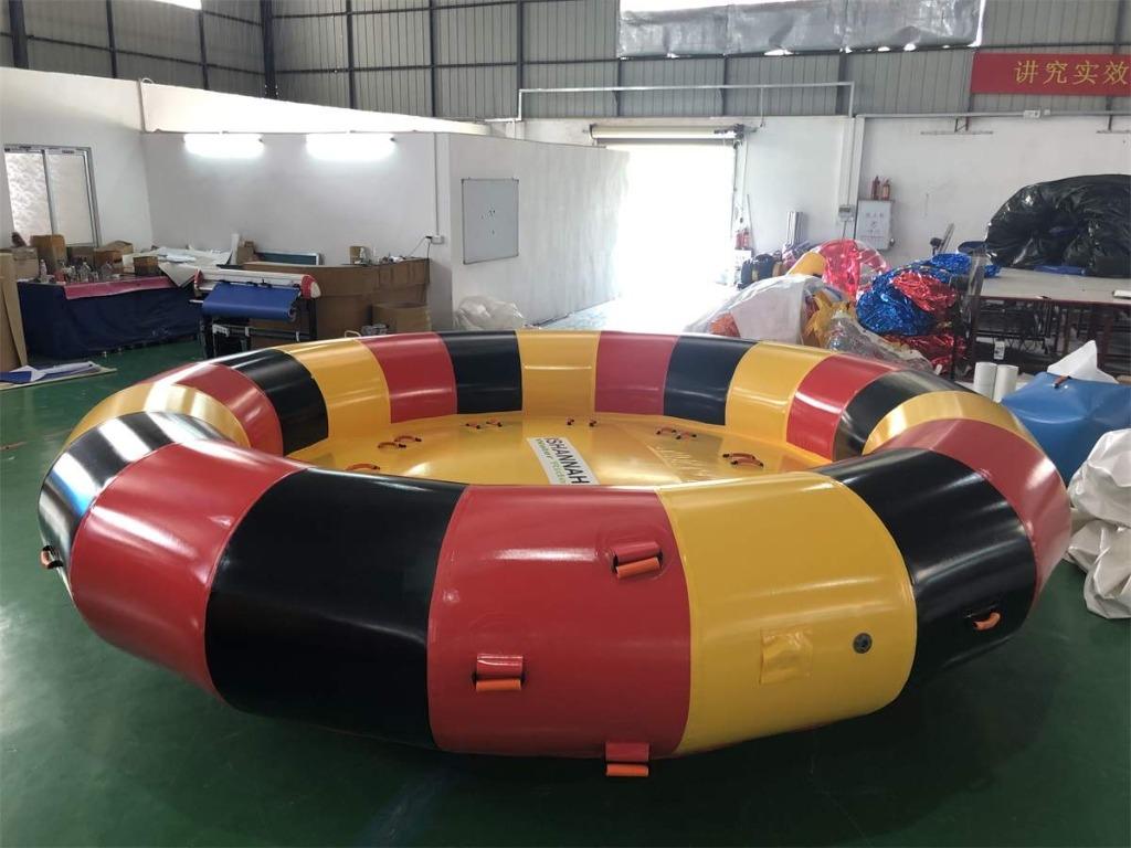 Inflatable spinning boat 12 seaters waters sports, Sports Equipment ...