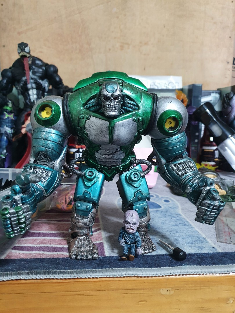 mecha hulk, Hobbies & Toys, Toys & Games on Carousell