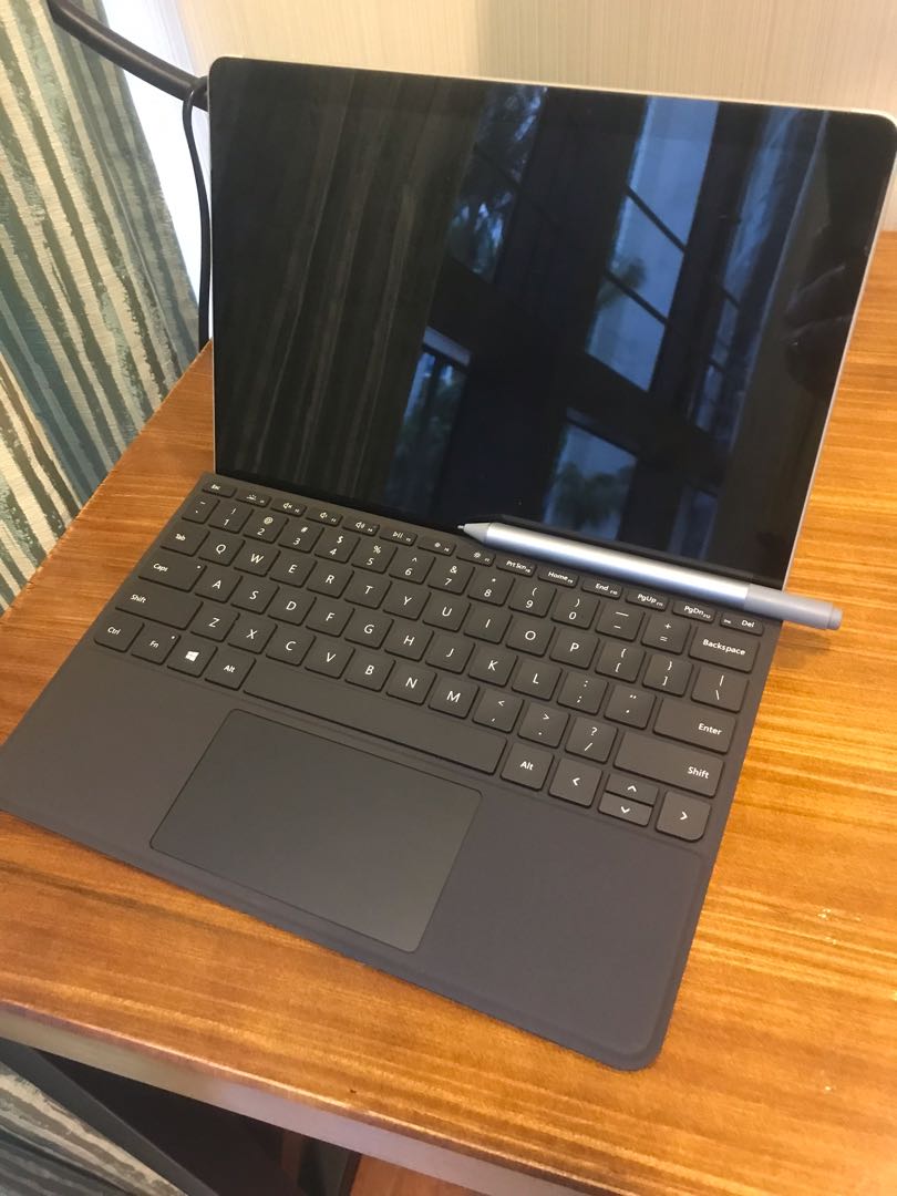 Microsoft Surface Go 2 w Surface Pen, Computers & Tech, Laptops ...