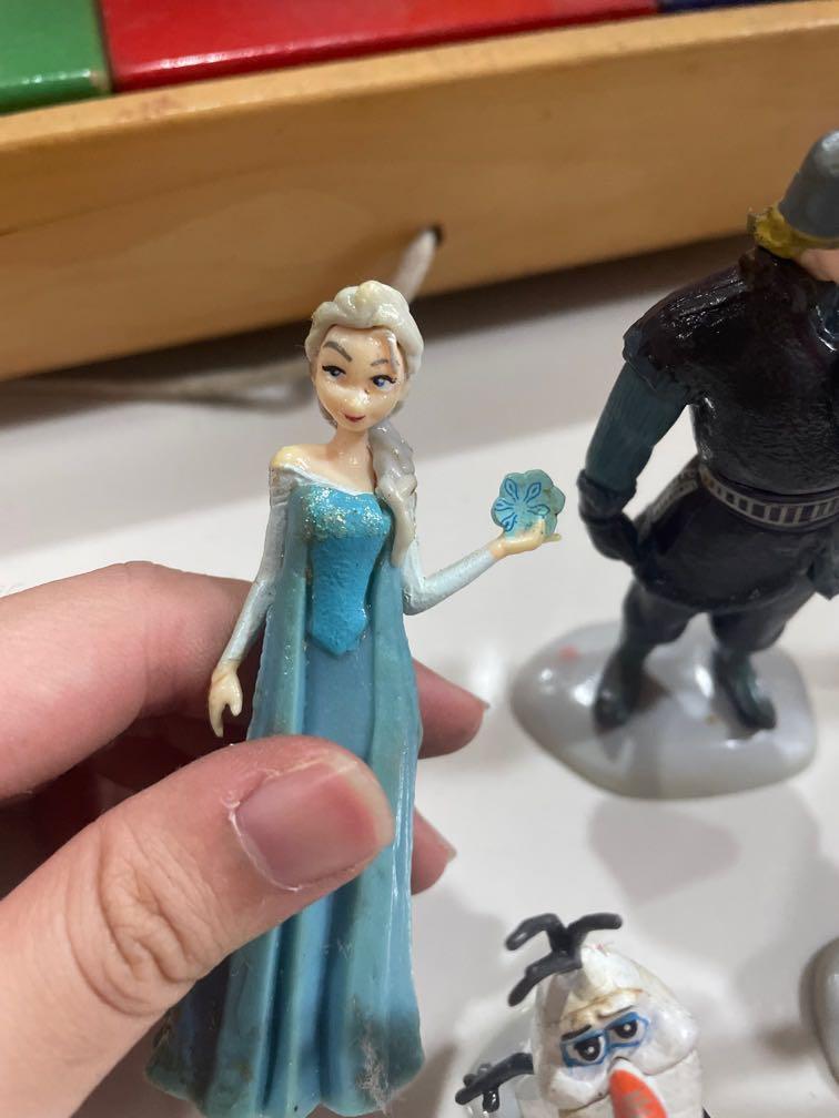 Miniature frozen characters, Hobbies & Toys, Toys & Games on Carousell