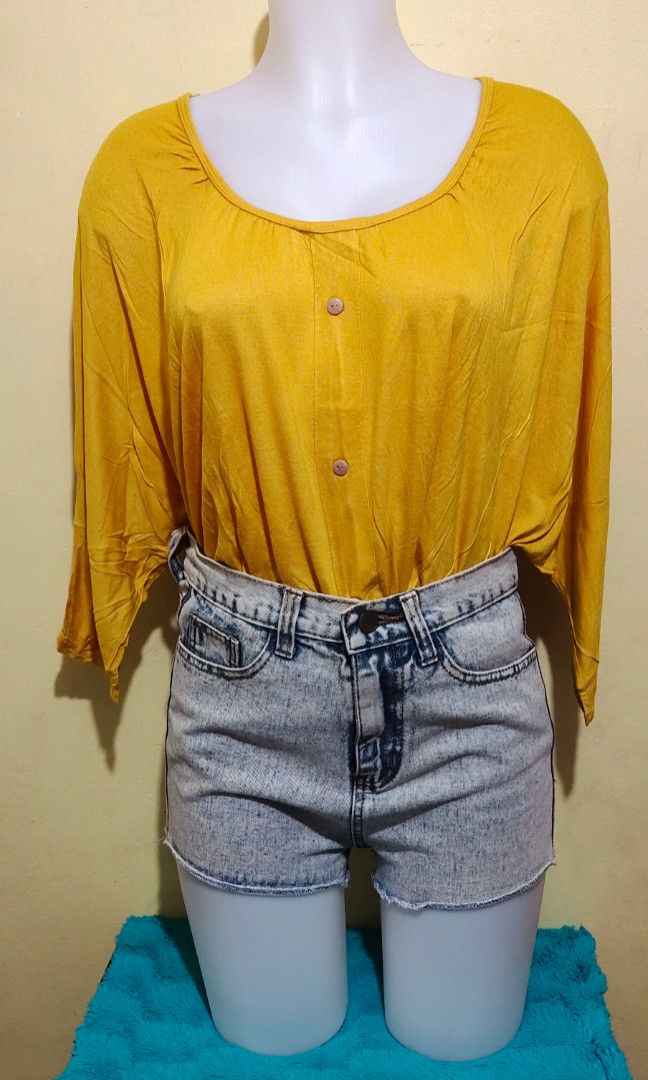mustard blouse, Women's Fashion, Tops, Blouses on Carousell