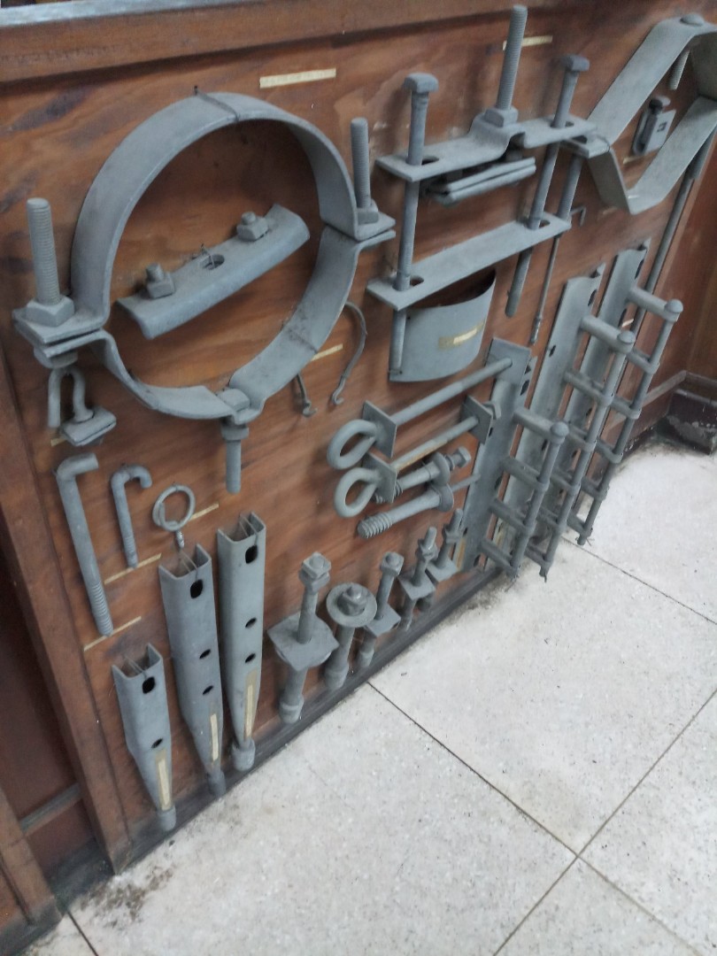 PIPE BRACKET BRACKETS CLAMP CLAMPS STRAP STRAPS SUPPORT SUPPORTS HANGER ...